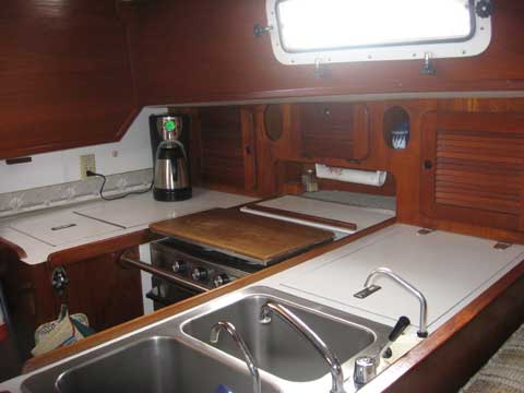 Morgan 384, 1983 sailboat for sale, yacht for sale