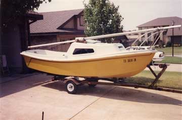 WWP 15, West Wight Potter 15 sailboat for sale