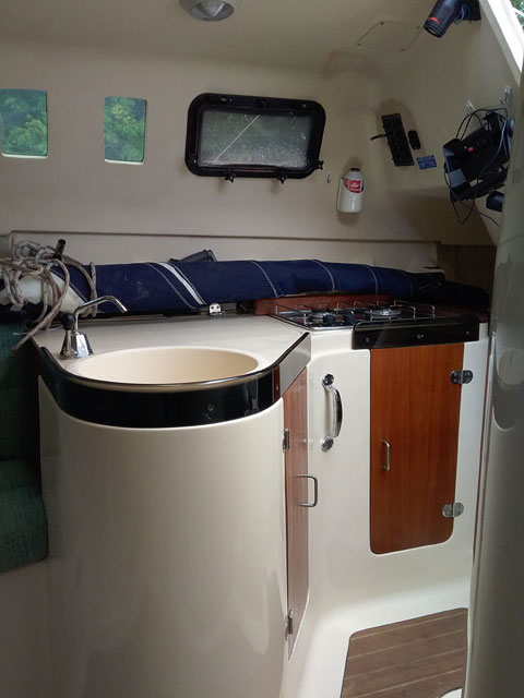 Hunter 260, 1997, Apollo Beach, Florida, sailboat for sale from Sailing ...