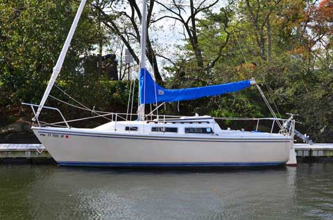 Catalina 25 Fin Keel, 1982, Stamford, Connecticut, sailboat for sale ...