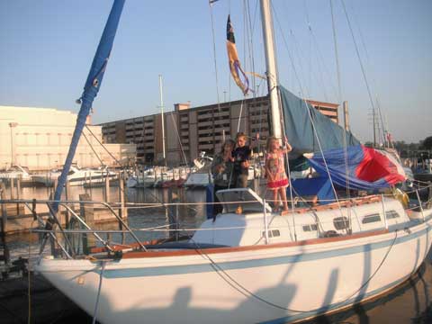 Ericson 32-2 Cruiser, 1972, Lake Michigan, sailboat for sale from ...