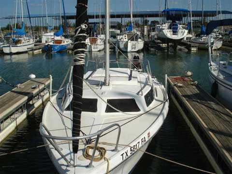 Rhodes 22, 1984, Arlington, Texas, sailboat for sale from Sailing Texas