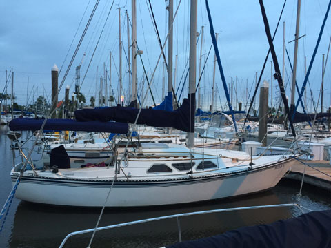 Newport 28 Mark II, Capital Yachts, 1988, Clear Lake Shores, Texas ...