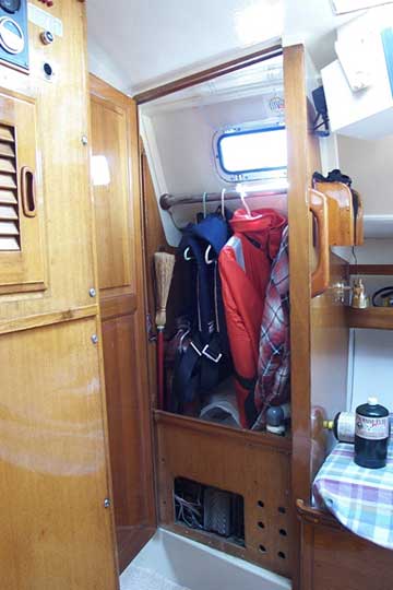 Cal 43 yacht for sale