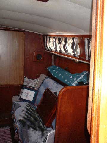 Islander MKII 30 yacht for sale