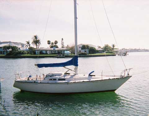 C&C 33 yacht for sale