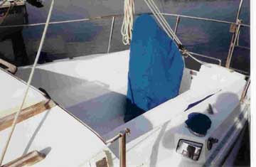 1980 Catalina 25 fin keel sailboat for sale