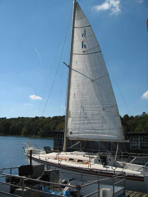 Hunter 25.5 sailboat for sale