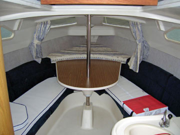 2000 Hunter 260 sailboat for sale