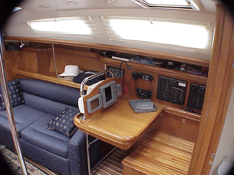 Hunter 41 yacht for sale